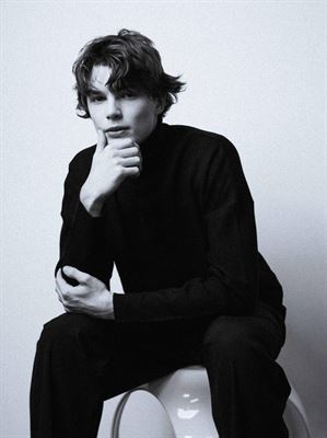 Sean Sandor for I LOVE MODEL MANAGEMENT
