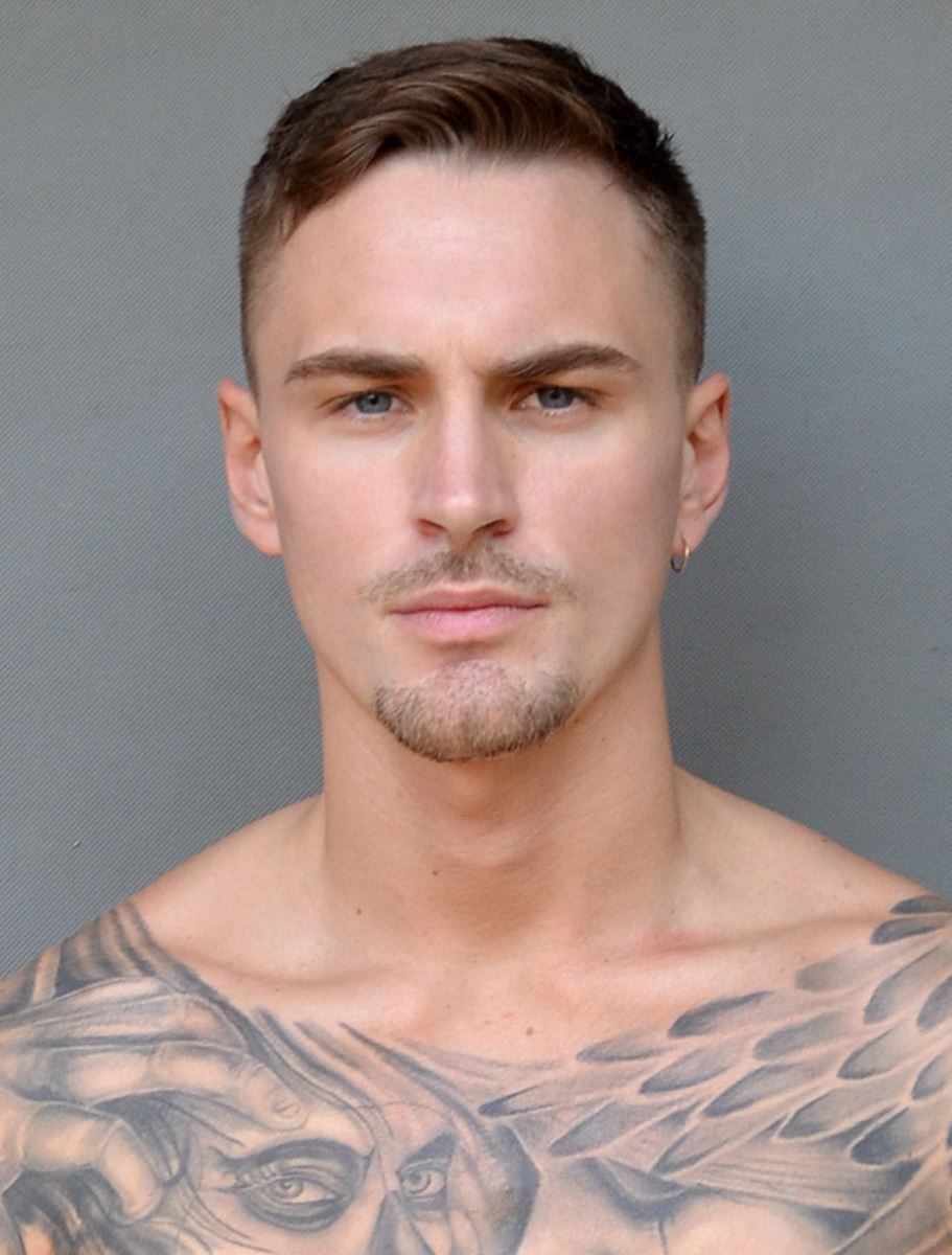 I LOVE MODELS MANAGEMENT - Antoni Topic